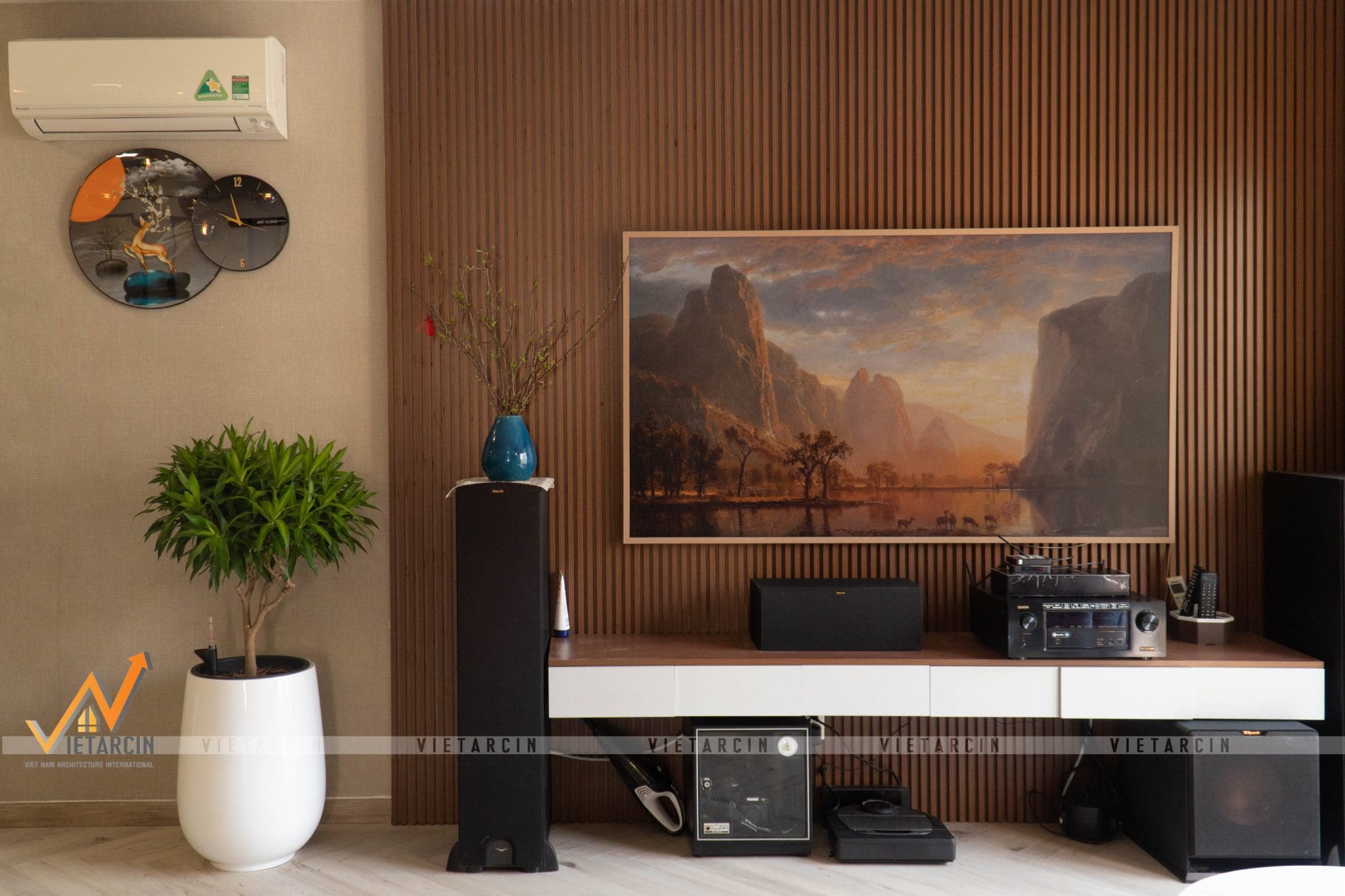 Dịch vụ decor tường trọn gói chuyên nghiệp Vaidecor 2025